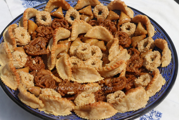 Corne de gazelle-Kaab leghzal-patisserie marocaine